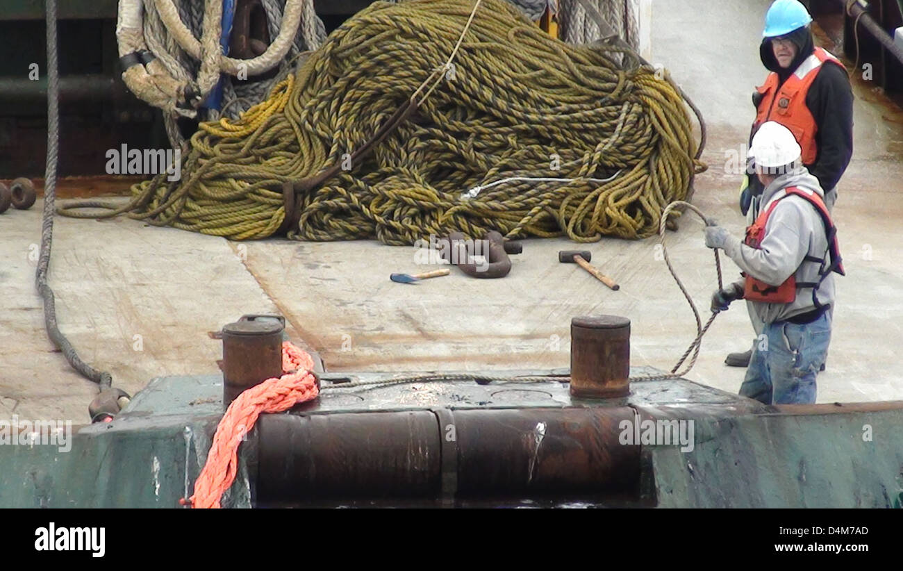 The Foss tug crew worked in collaboration with SPAR on the ETS project ...