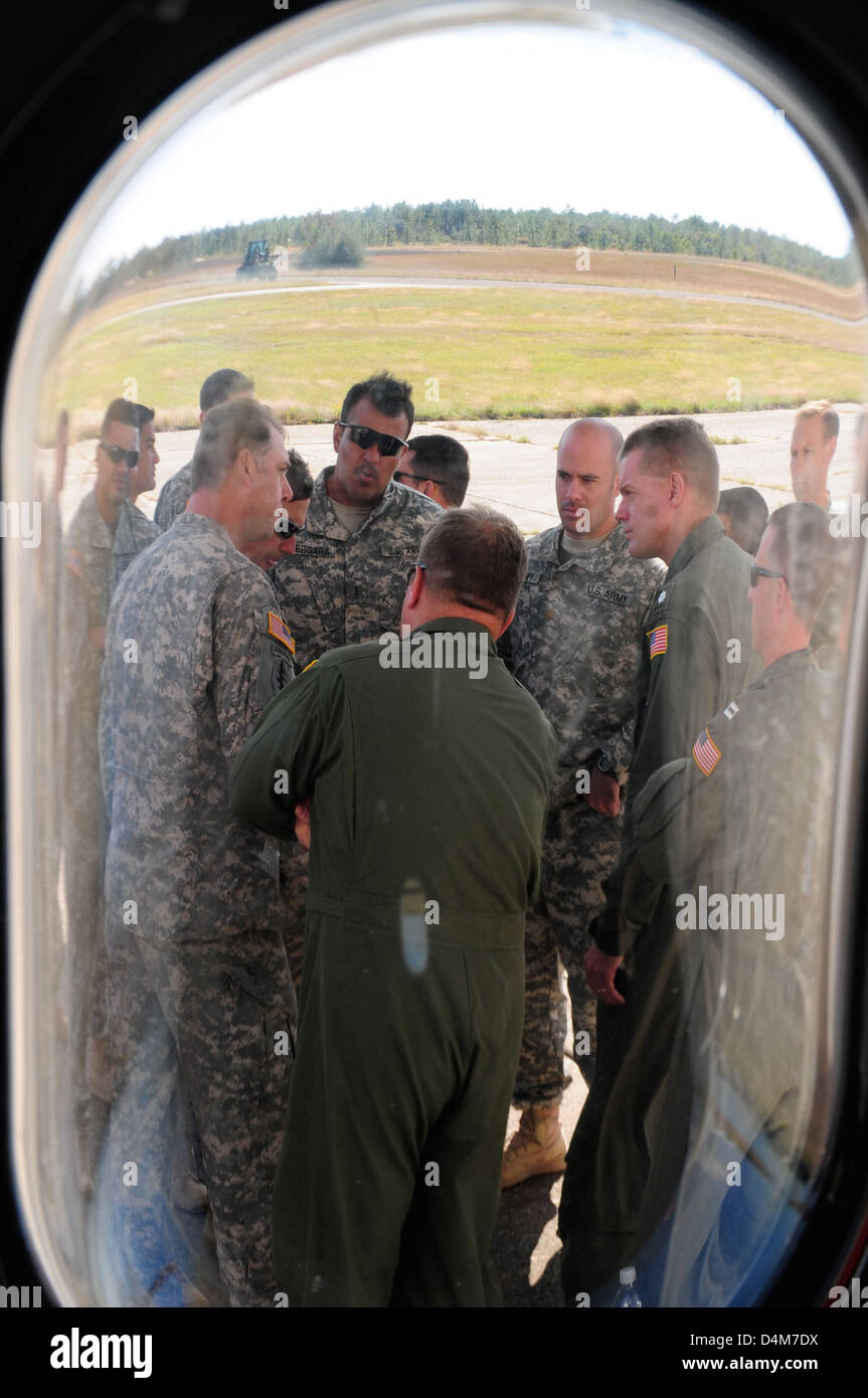 Special forces support group hi-res stock photography and images - Alamy