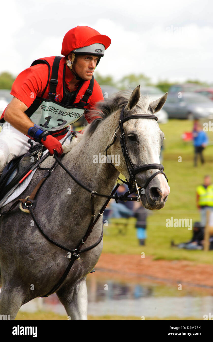 Paul Tapner on Kilronan at Gillespie Macandrew Hopetoun House Horse ...