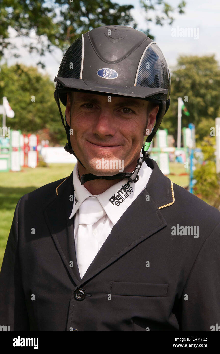 Paul Tapner at the Gillespie Macandrew Hopetoun House Horse Trials ...