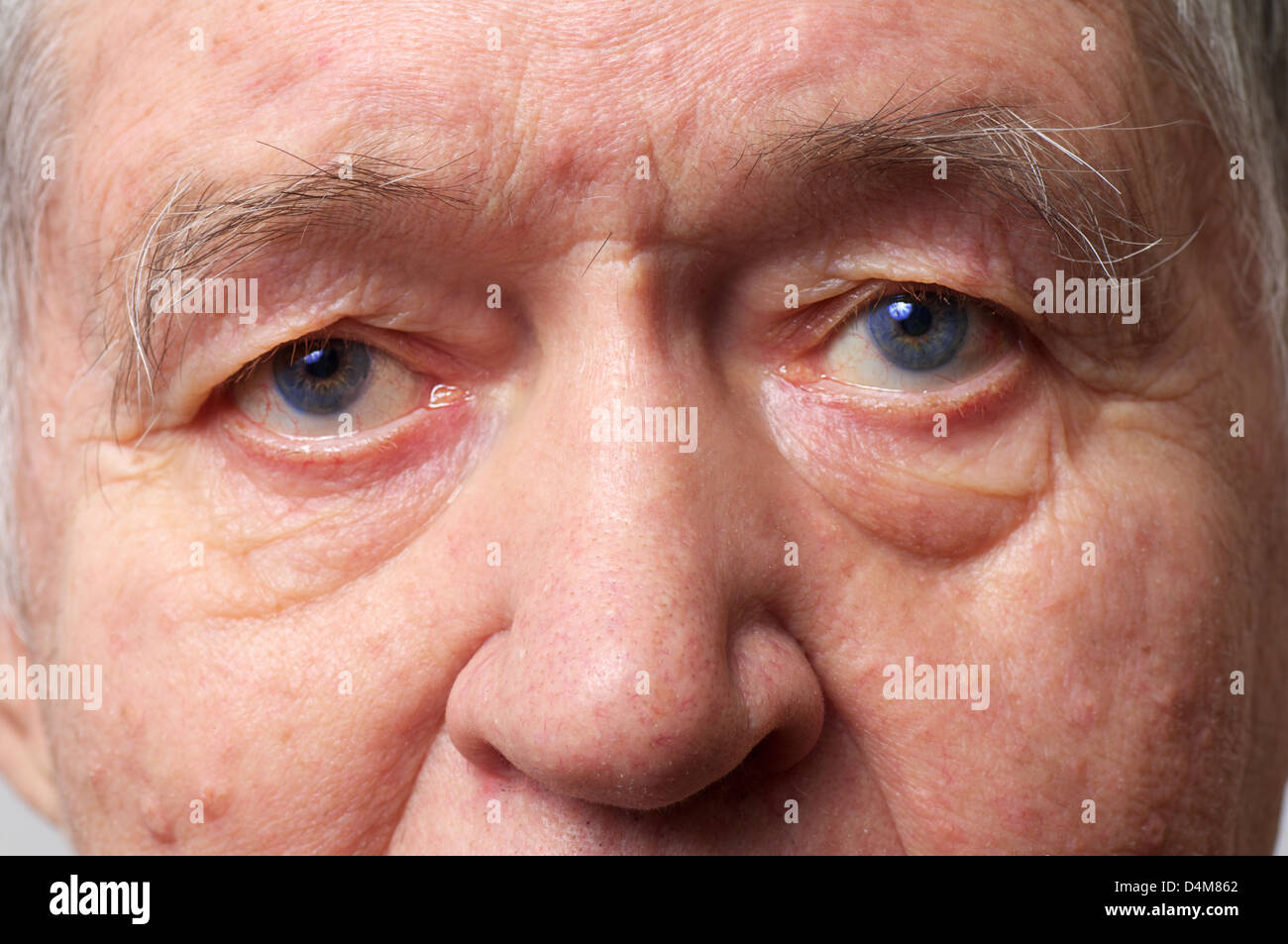 Old man face hi-res stock photography and images - Alamy