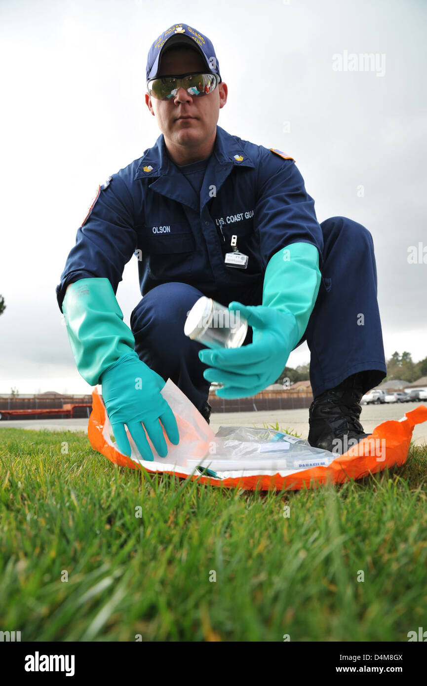 Coastguard strike hi-res stock photography and images - Alamy