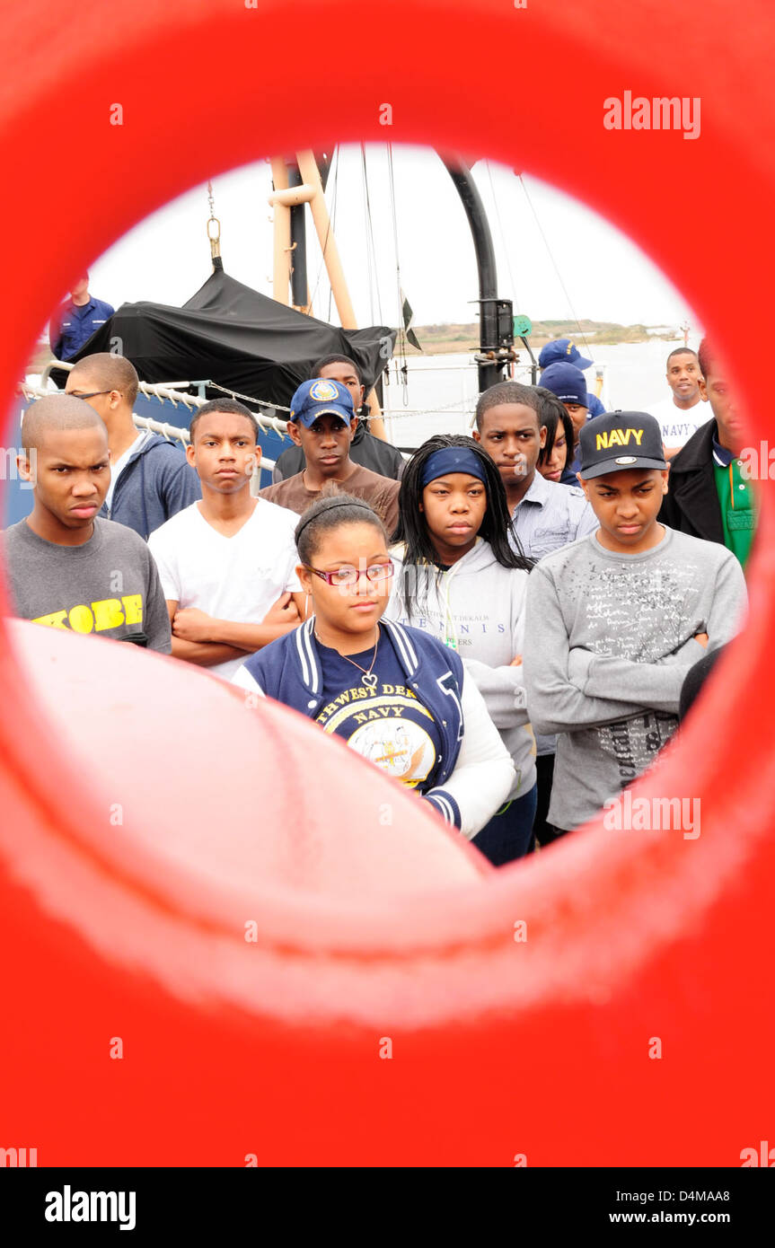 Us coast guard jrotc hi-res stock photography and images - Alamy