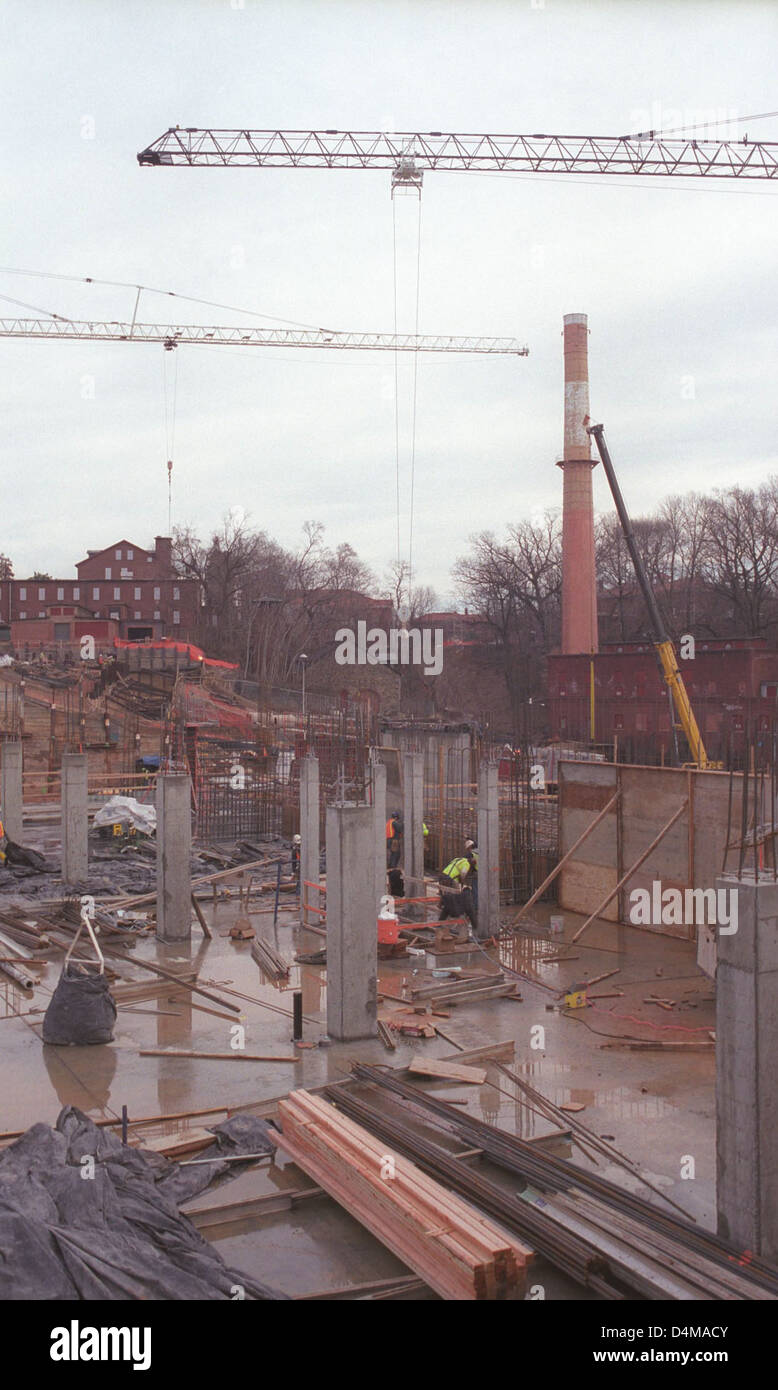 LL4 construction looking East Stock Photo - Alamy