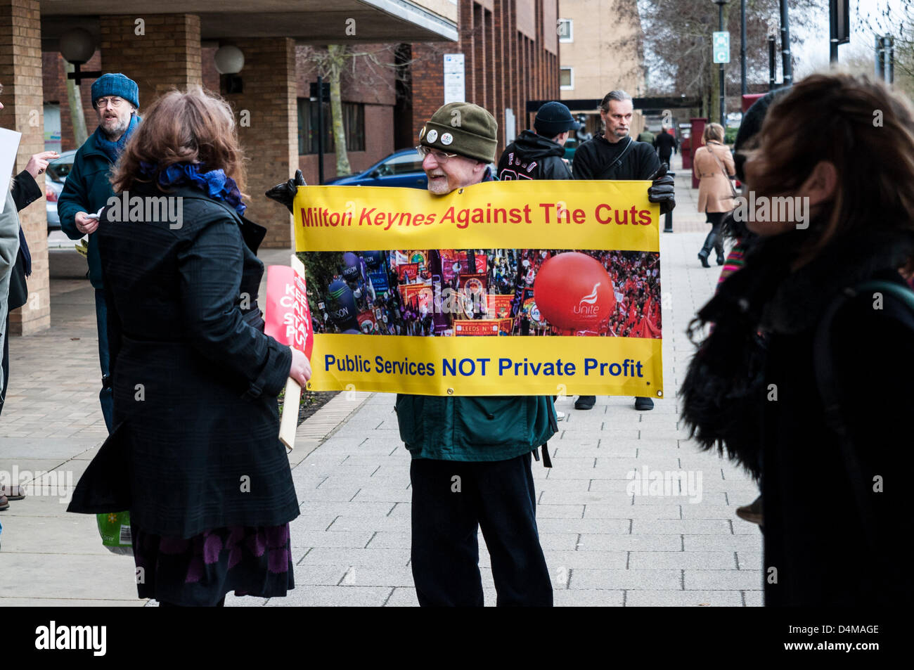 Milton keynes council housing hi-res stock photography and images - Alamy