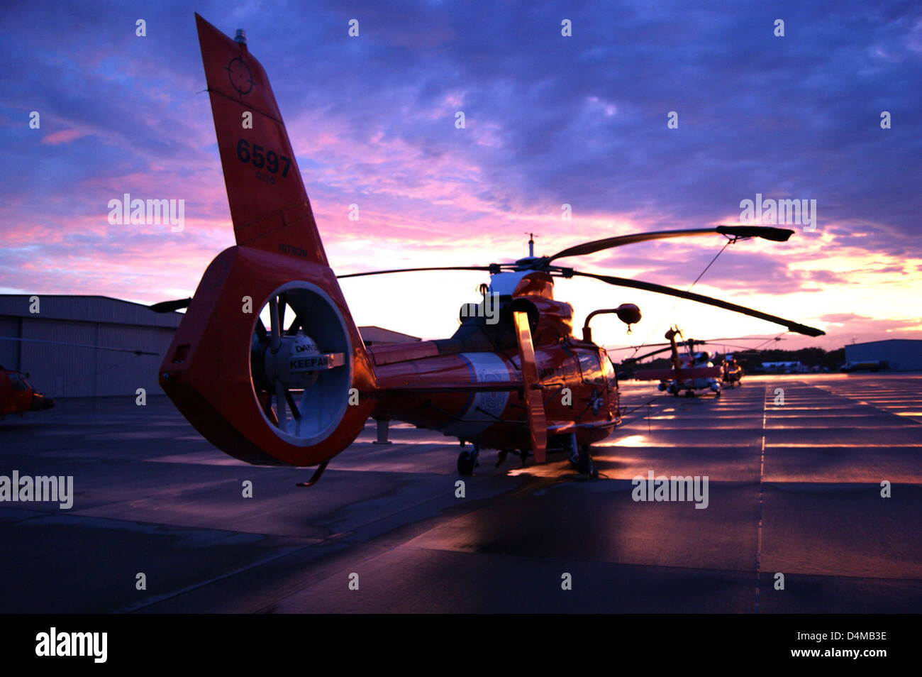 Hitron helicopter interdiction tactical hi-res stock photography and ...