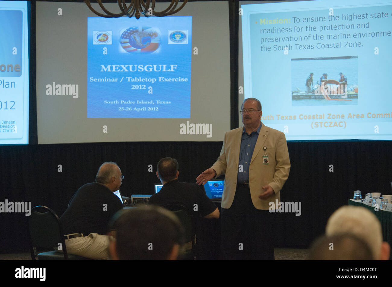 Cross border operations hi-res stock photography and images - Alamy