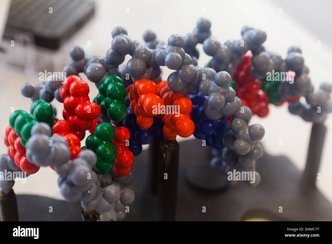 Deoxyribonucleic DNA model Stock Photo - Alamy