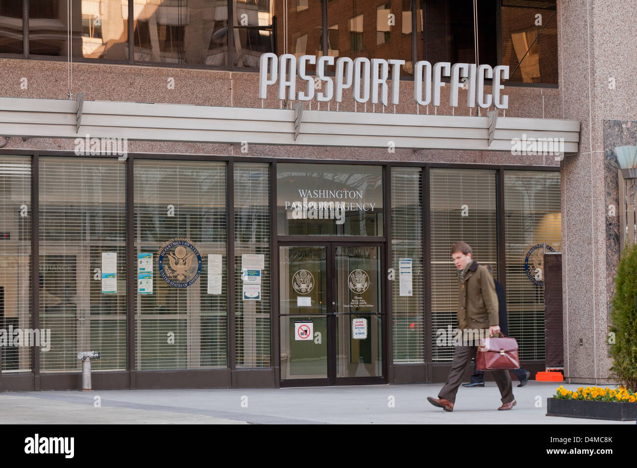 Passport agency hi-res stock photography and images - Alamy