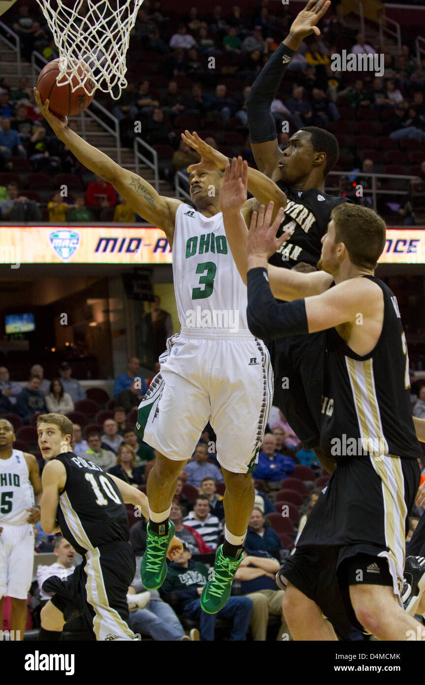 March 15, 2013: Ohio's Walter Offutt (3) goes in for a layup as Western ...