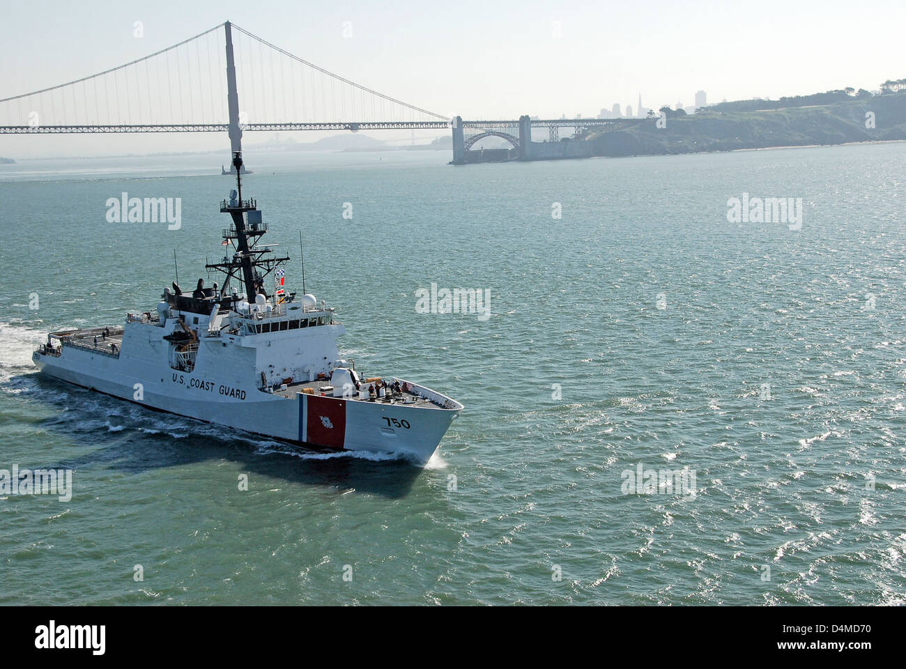 Uscgc bertholf hi-res stock photography and images - Alamy