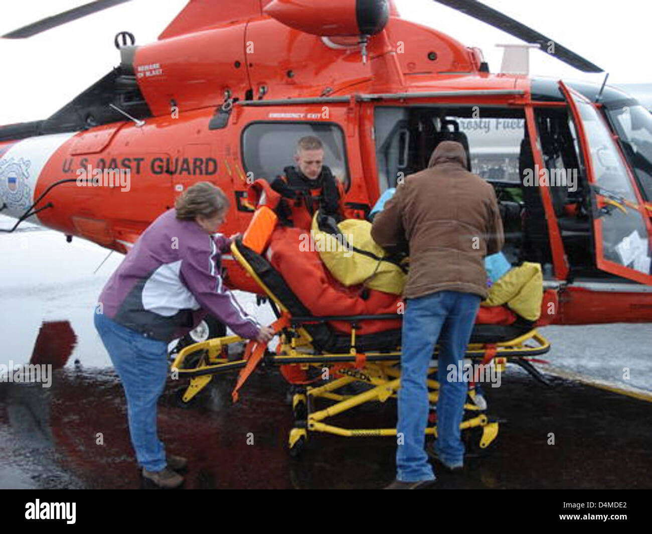 Care helicopter medevac medical hi-res stock photography and images - Alamy