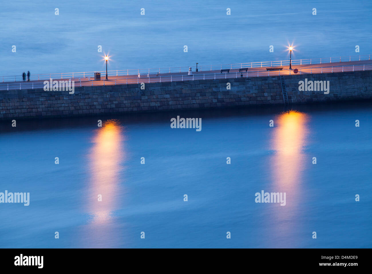 Whitby pier night hi-res stock photography and images - Alamy