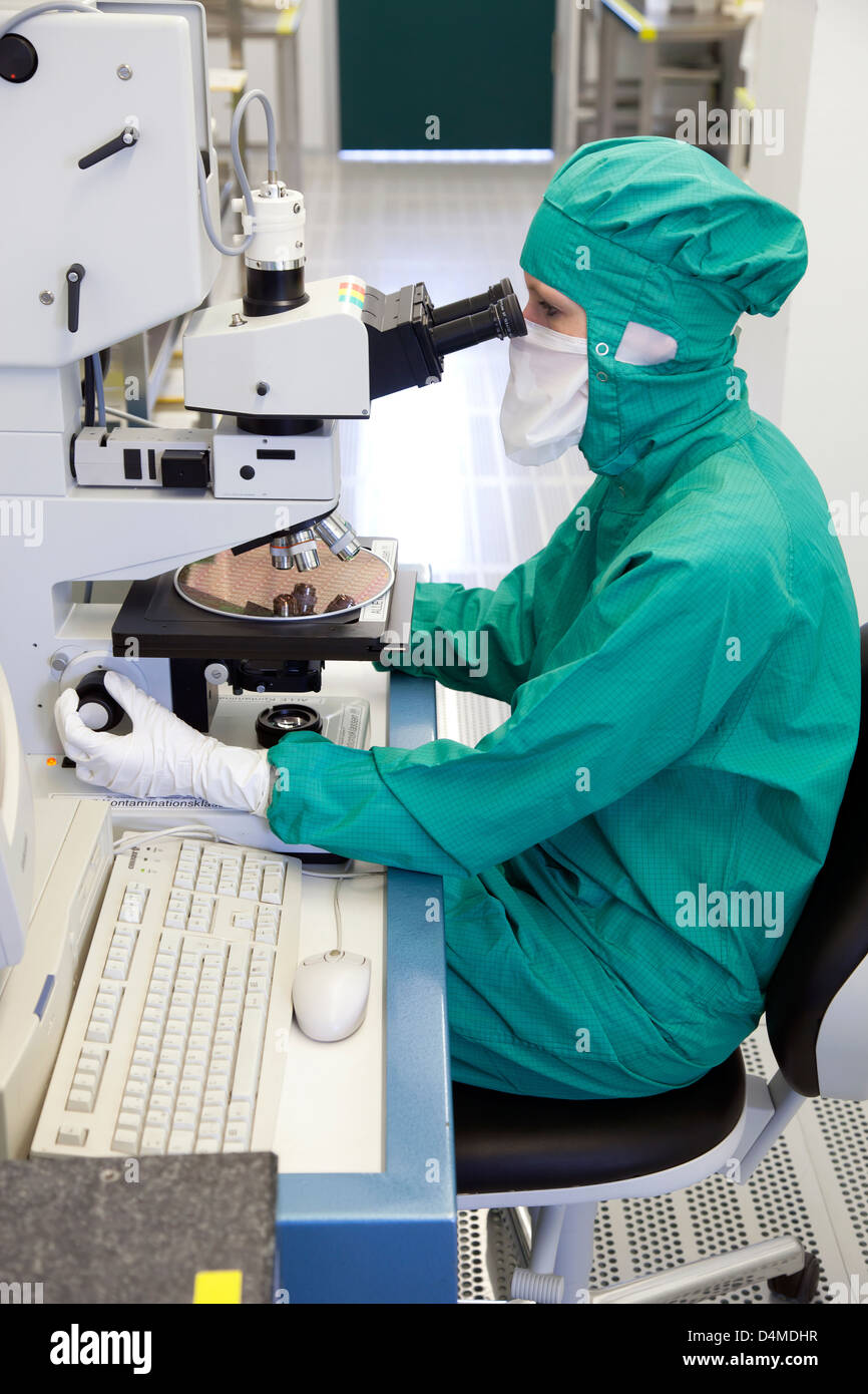 Cmos microscope hi-res stock photography and images - Alamy