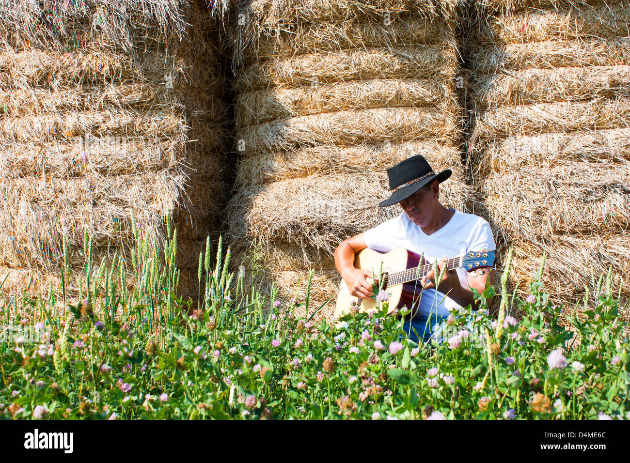 Singing Cowboy With Guitar High Resolution Stock Photography and Images ...