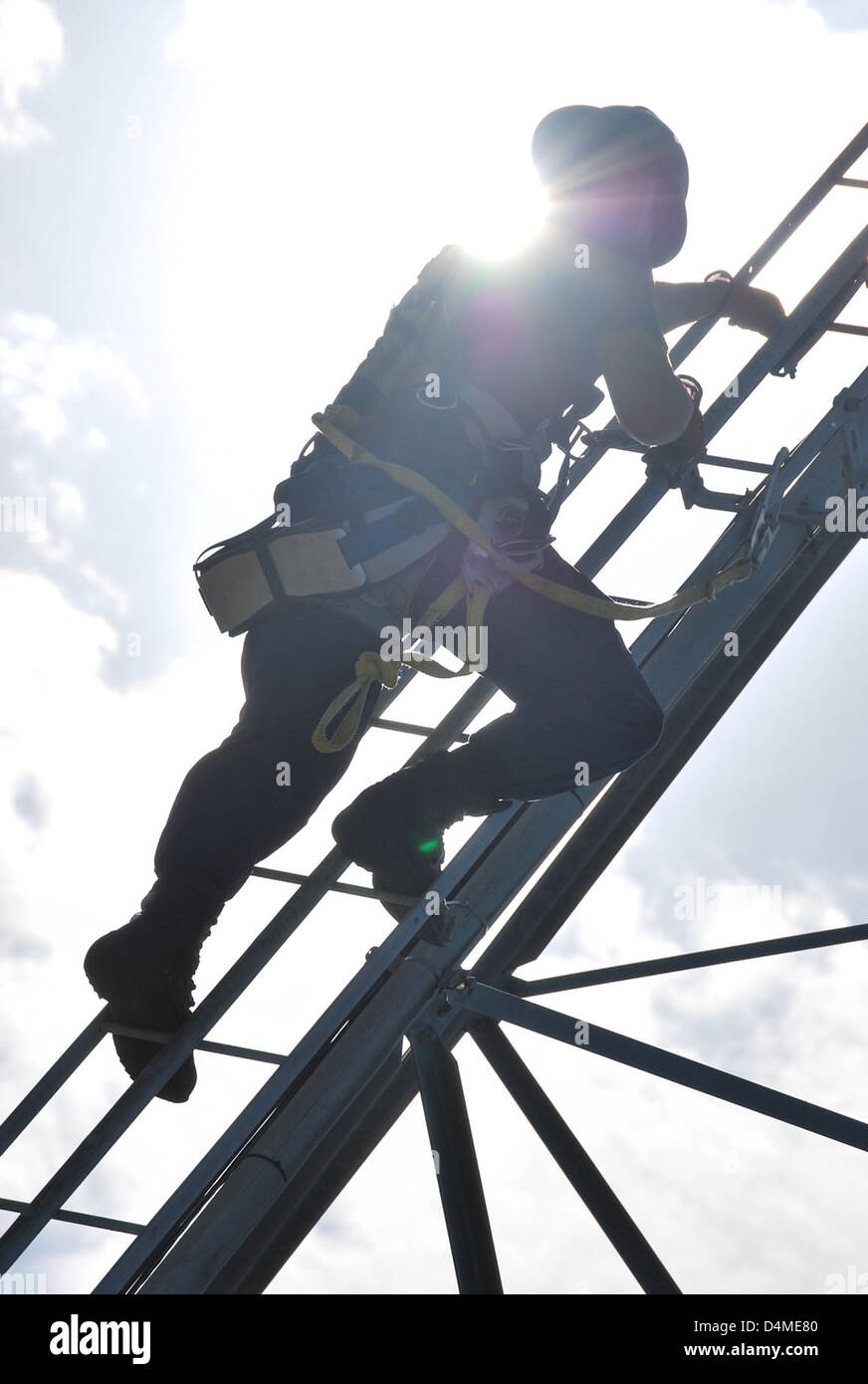 The U.S. Coast Guard's Aids to Navigation Team (ANT) in Panama City ...