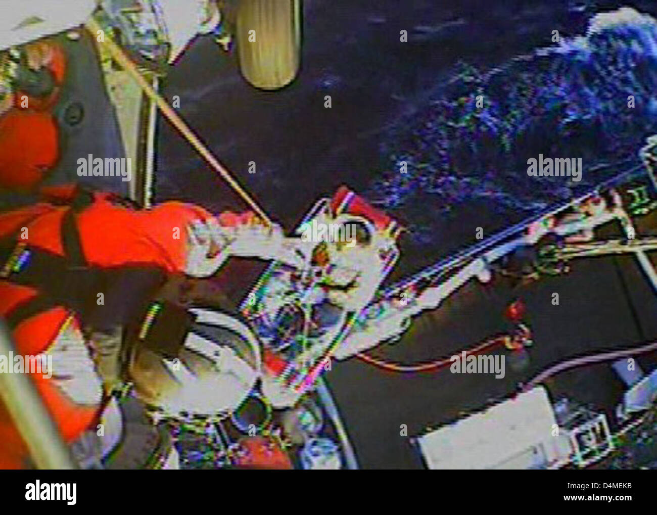 Perform medical evacuation medevac operations hi-res stock photography ...