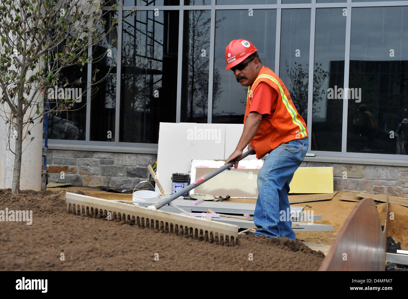 New Coast Guard Headquarters Building High Resolution Stock Photography ...