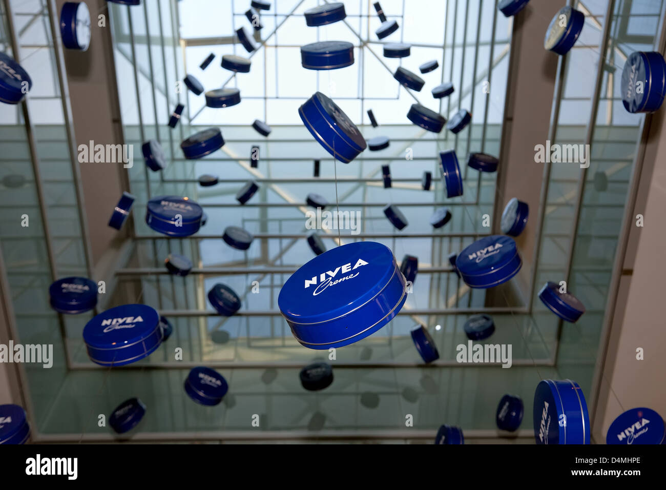 Nivea creme hi-res stock photography and images - Alamy