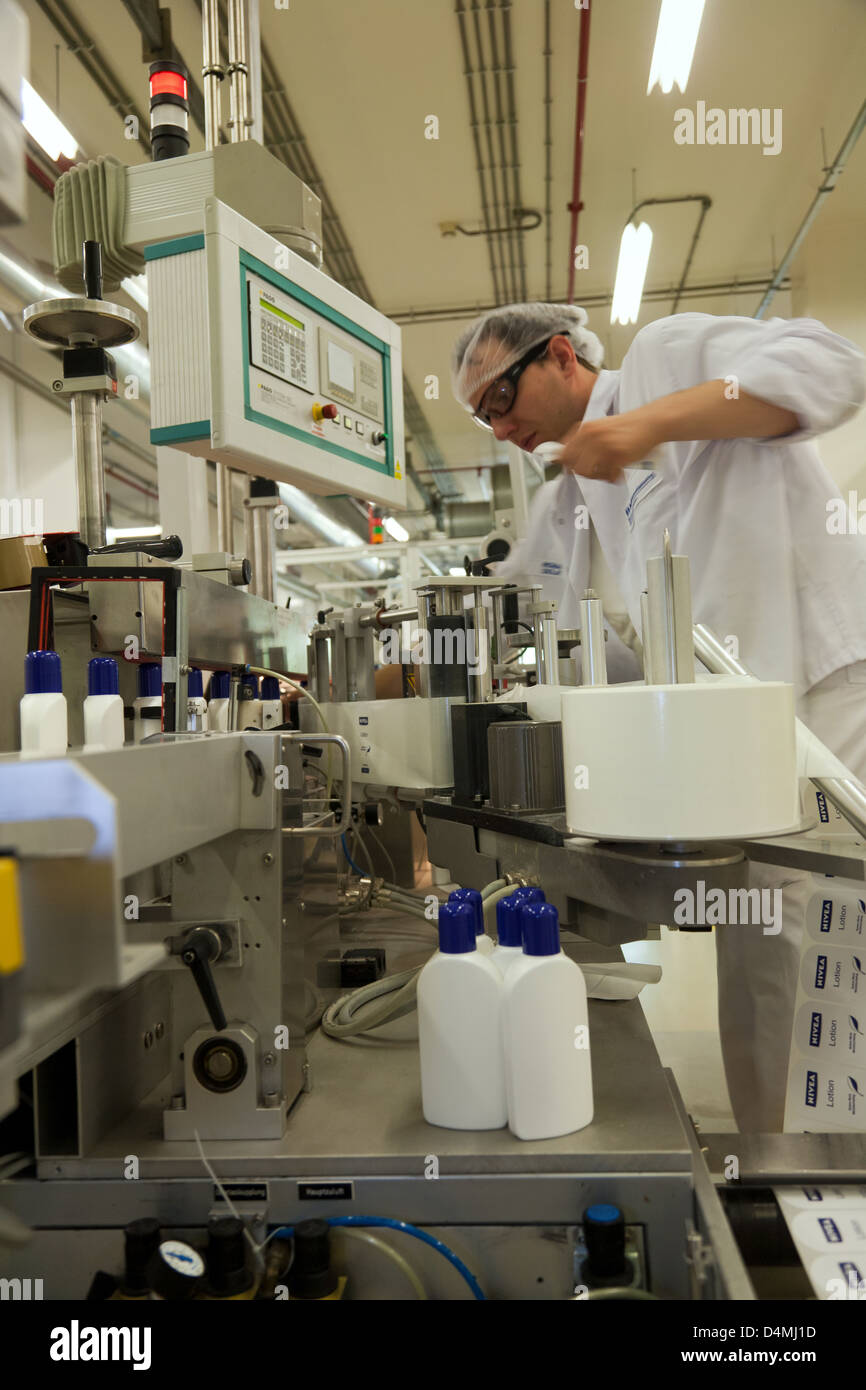 Poznan poland employees beiersdorf manufacturing hi-res stock ...