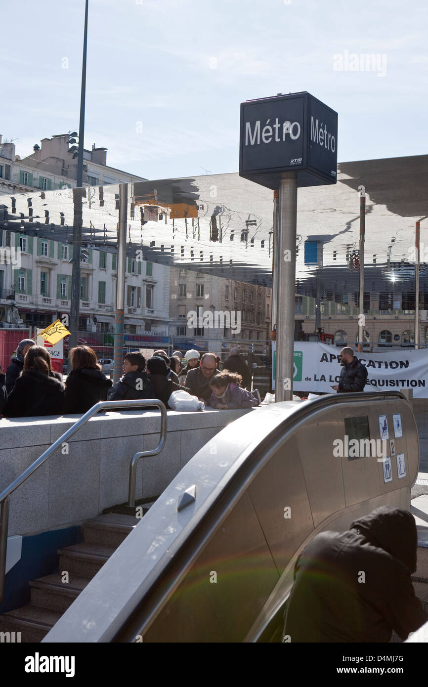 Norman Foster's l'Ombrière on the Vieux Port of Marseille Stock Photo ...