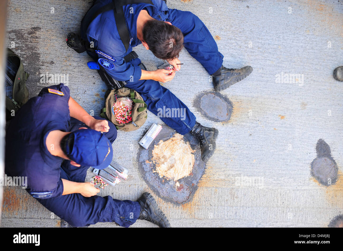 Deployable operations group hi-res stock photography and images - Alamy