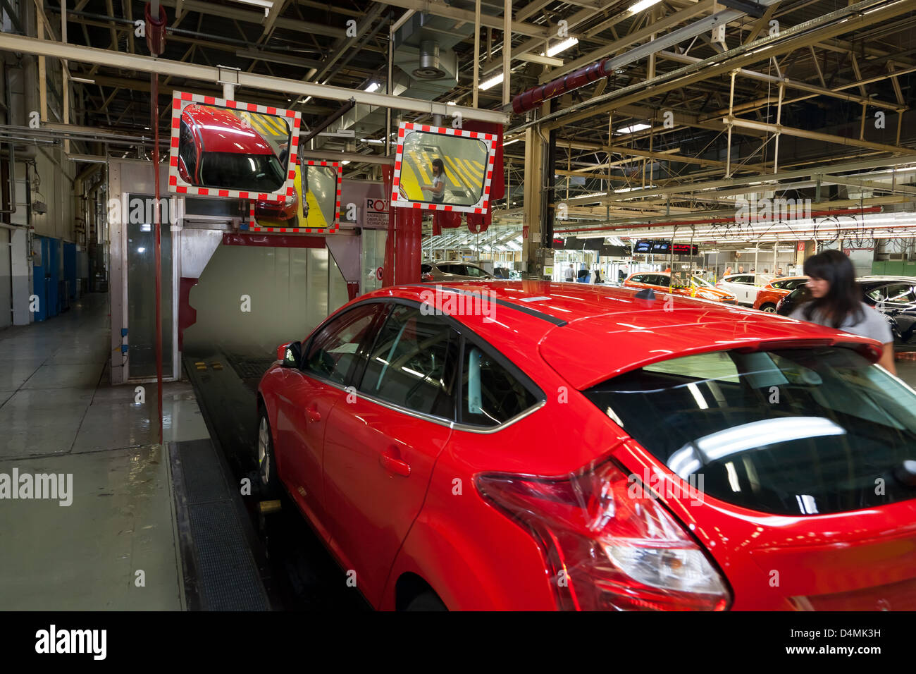 Final assembly line plant hi-res stock photography and images - Alamy