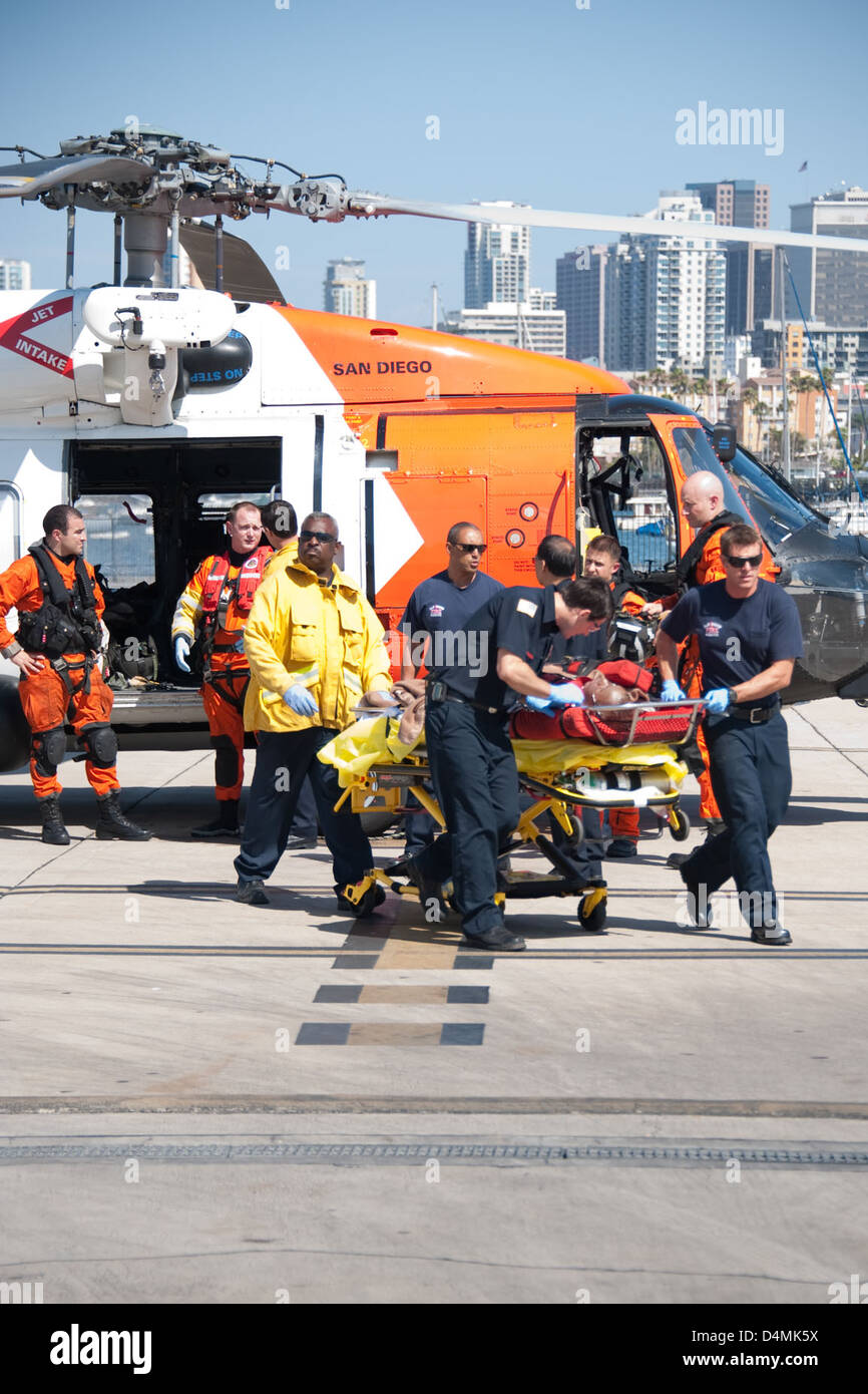 Medevac aircrew hi-res stock photography and images - Alamy