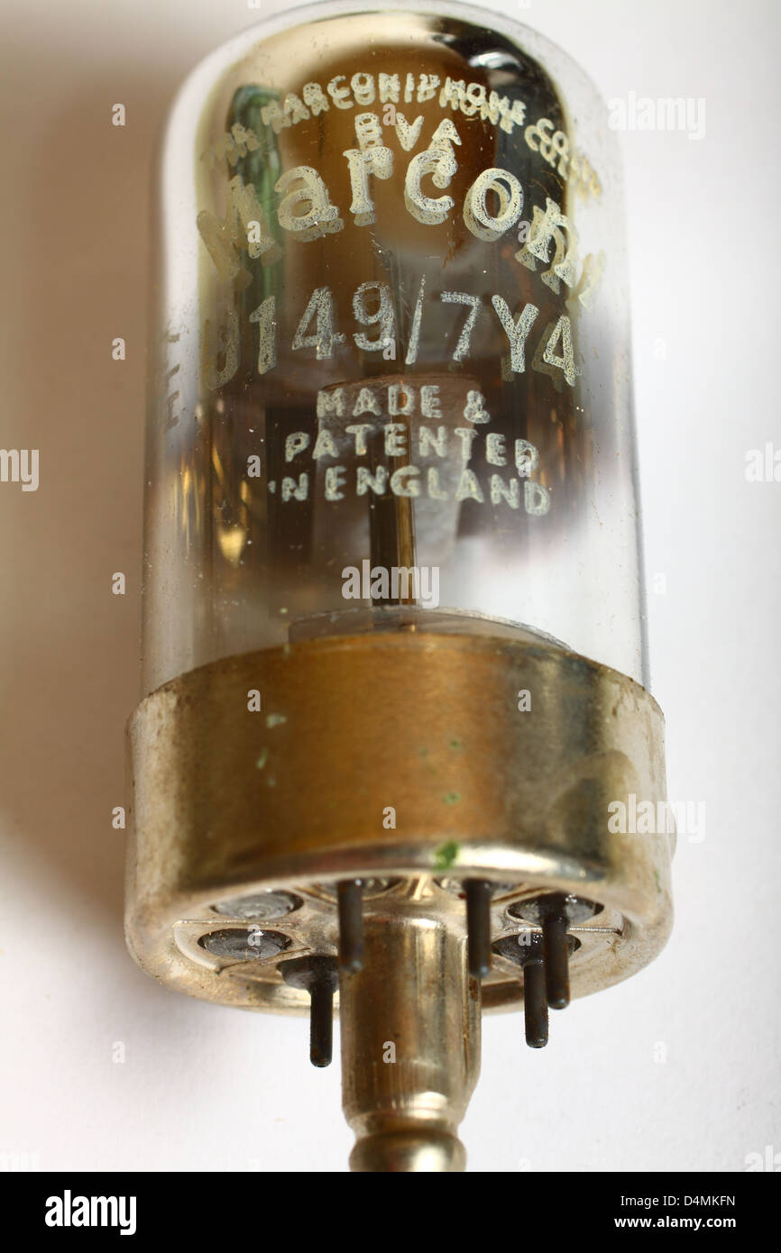 Vintage radio television valves hi-res stock photography and images - Alamy
