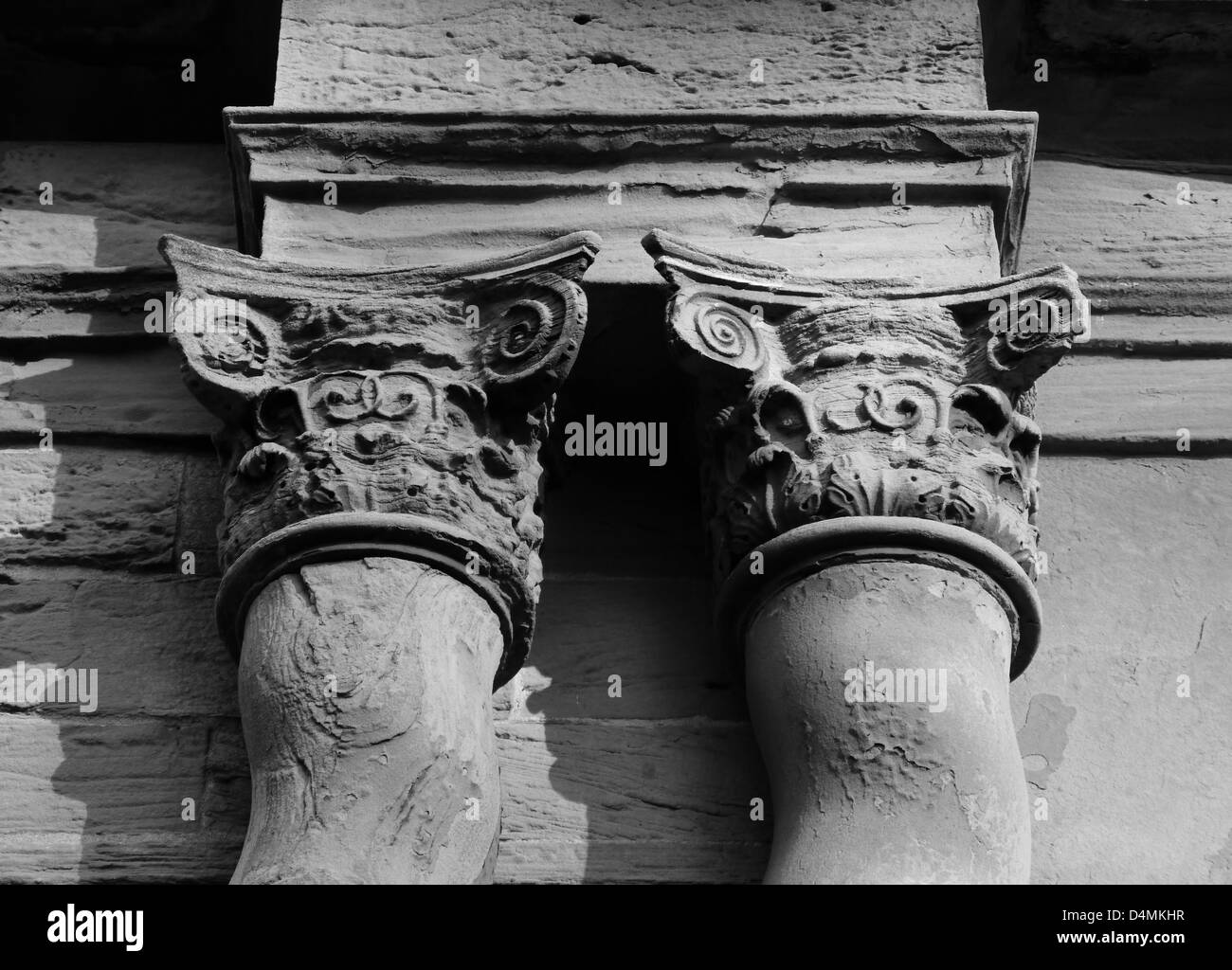 Solomonic columns hi-res stock photography and images - Alamy