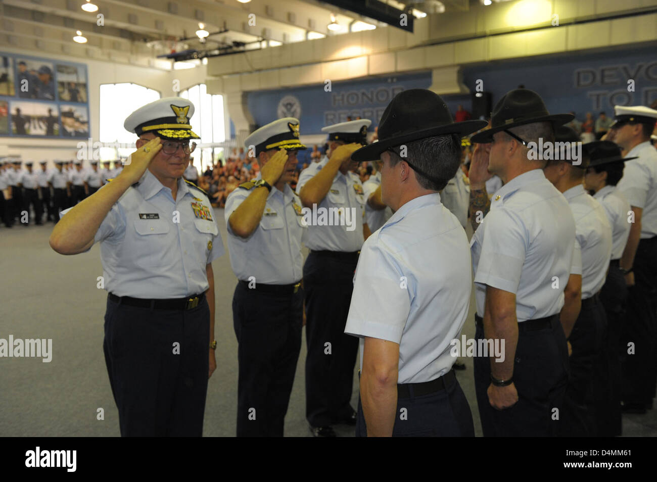 Hand salute hi-res stock photography and images - Alamy
