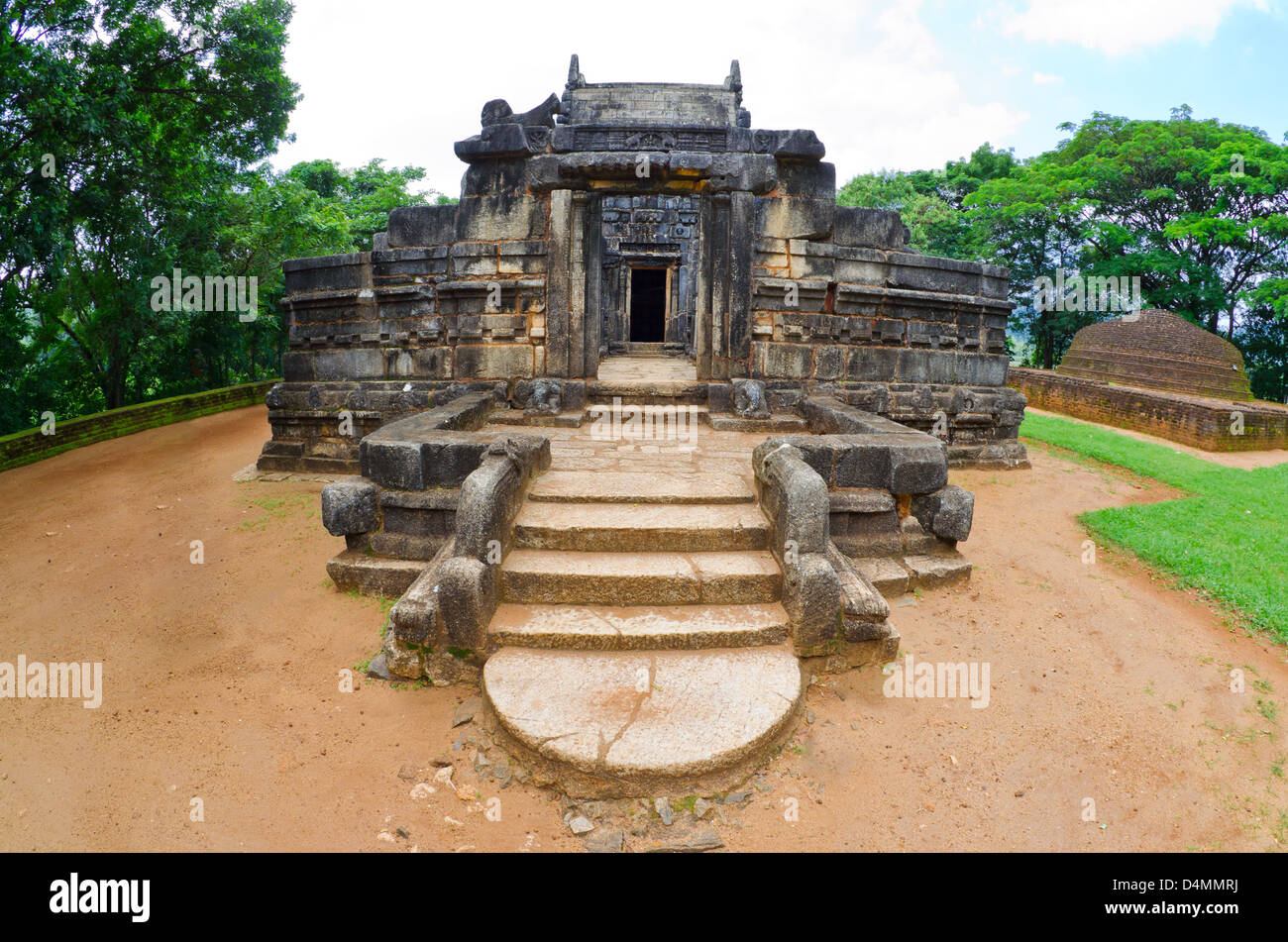Buddha nalanda hi-res stock photography and images - Alamy