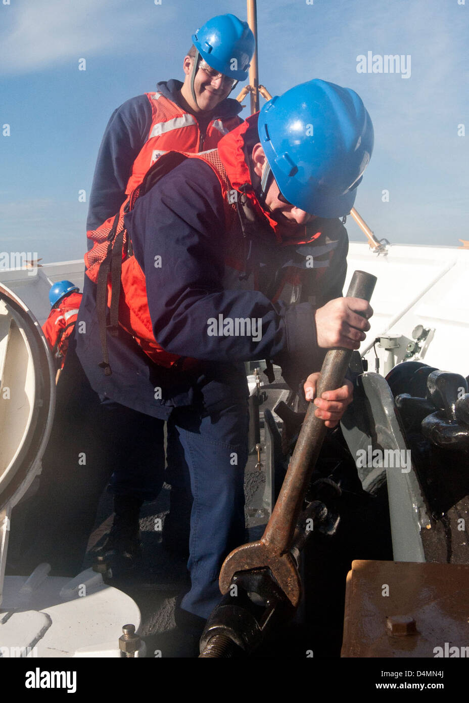 Coast guard cutter alert hi-res stock photography and images - Alamy