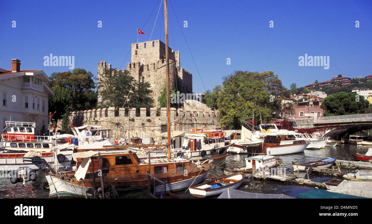 Anadolu Hisari (fortress of Asia), Istanbul, Turkey Stock Photo - Alamy