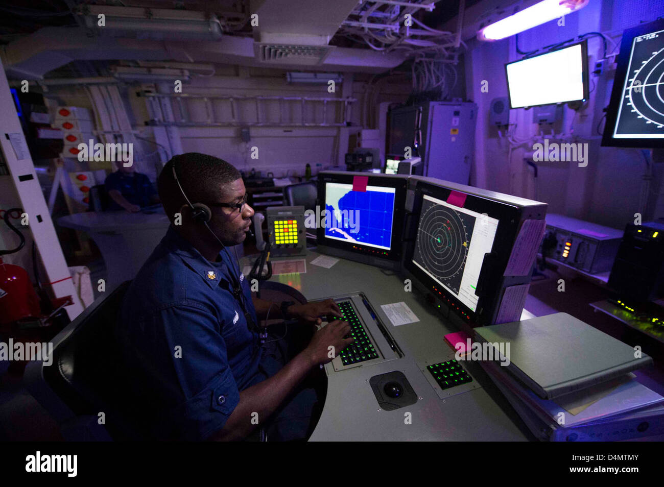 The U.S. Coast Guard's National Security Cutter CGC Stratton plays a ...