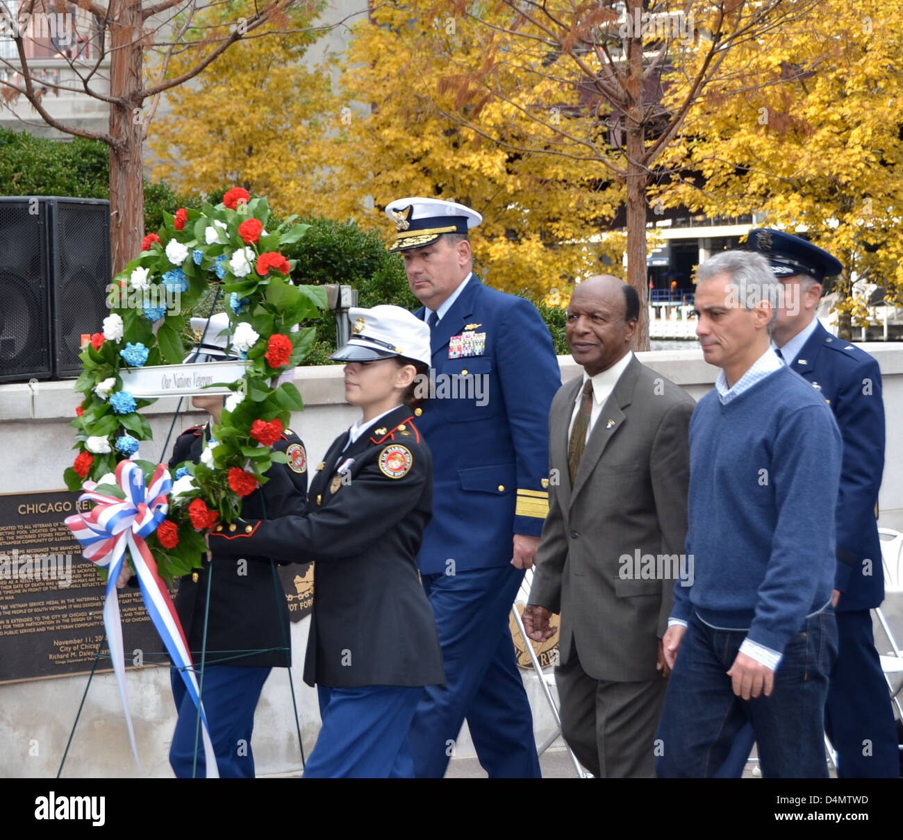 Rear Adm. Parks attends Chicago's Veterans Day Memorial Ceremony Stock ...
