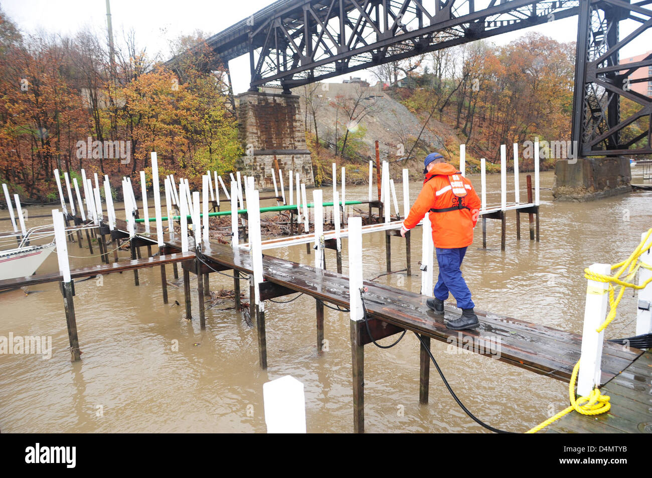 The Marine Safety Unit Cleveland assessed the damage caused by ...