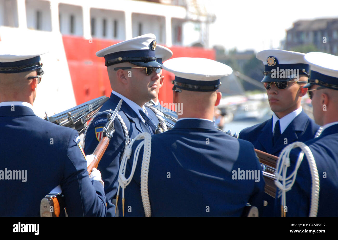 Silent drill coast guard hi-res stock photography and images - Alamy