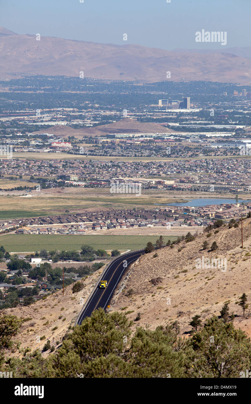 Desert city day and car hi-res stock photography and images - Alamy