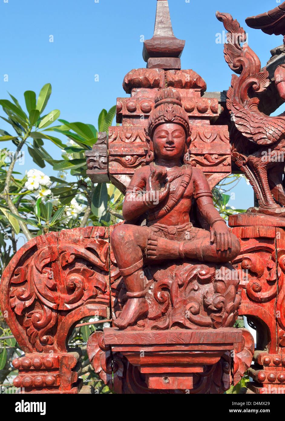 Hindu god in wooden sculpture hi-res stock photography and images - Alamy