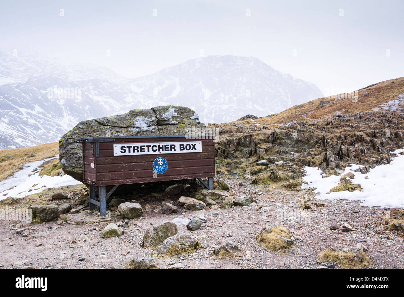 Stretcher box lake district hi-res stock photography and images - Alamy