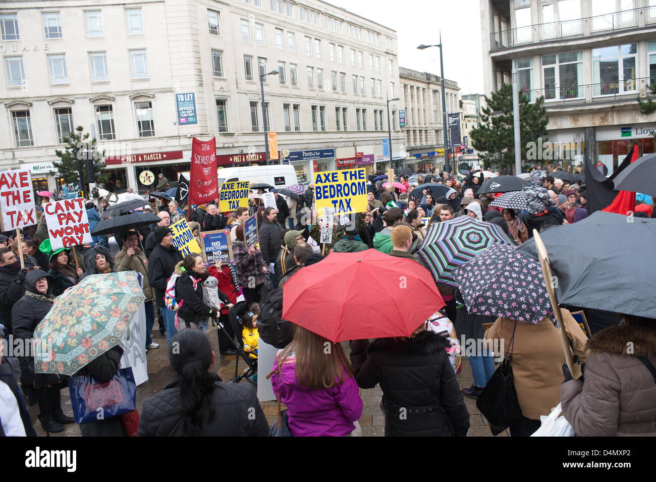 Derby city centre crowd hi-res stock photography and images - Alamy