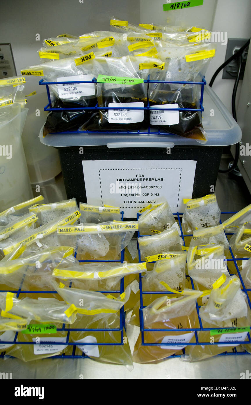 Mobile lab e coli o157 hi-res stock photography and images - Alamy