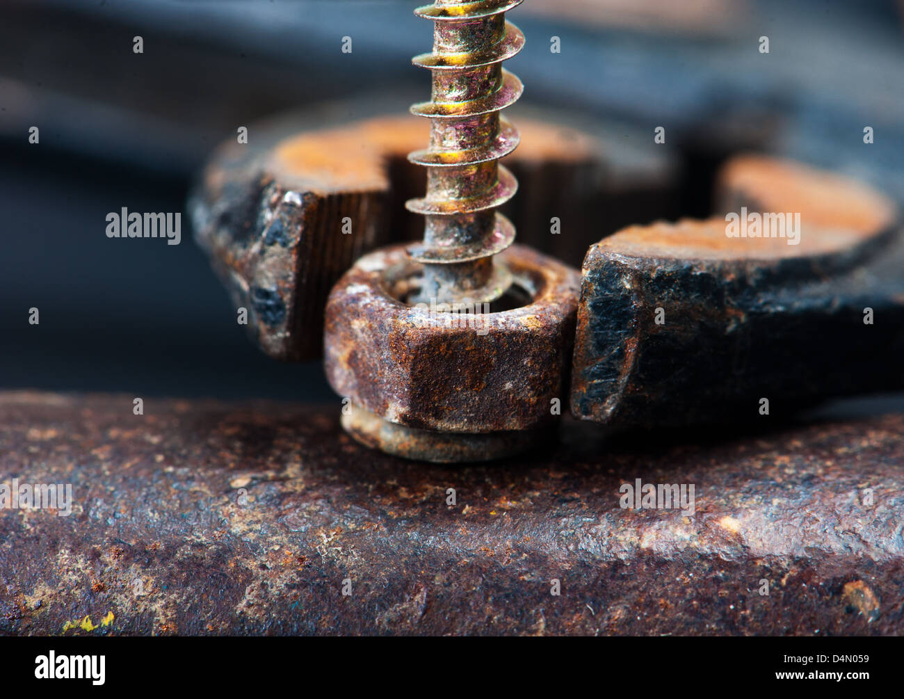 Rusty screw and bolt Stock Photo - Alamy