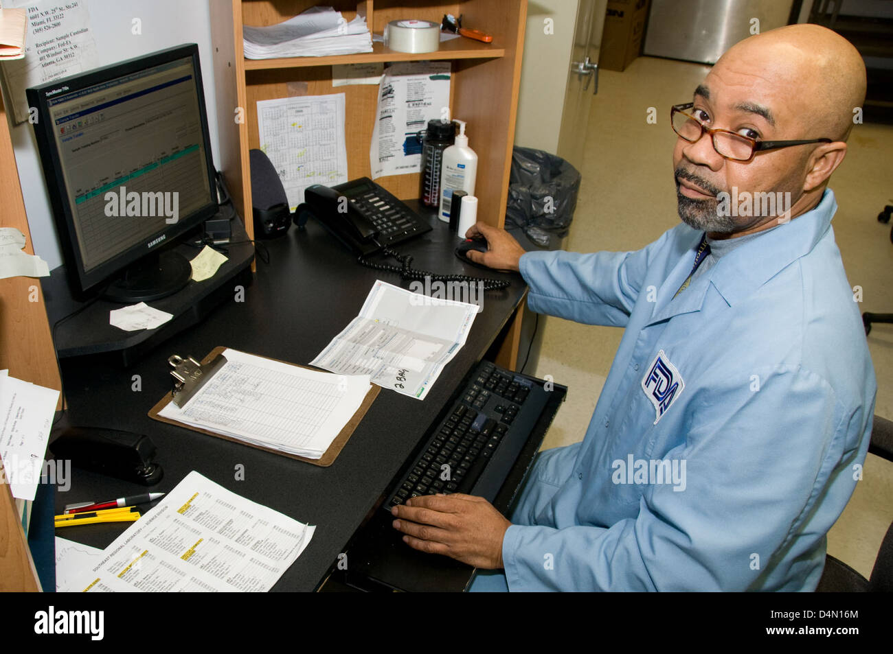 Fda lab hi-res stock photography and images - Alamy