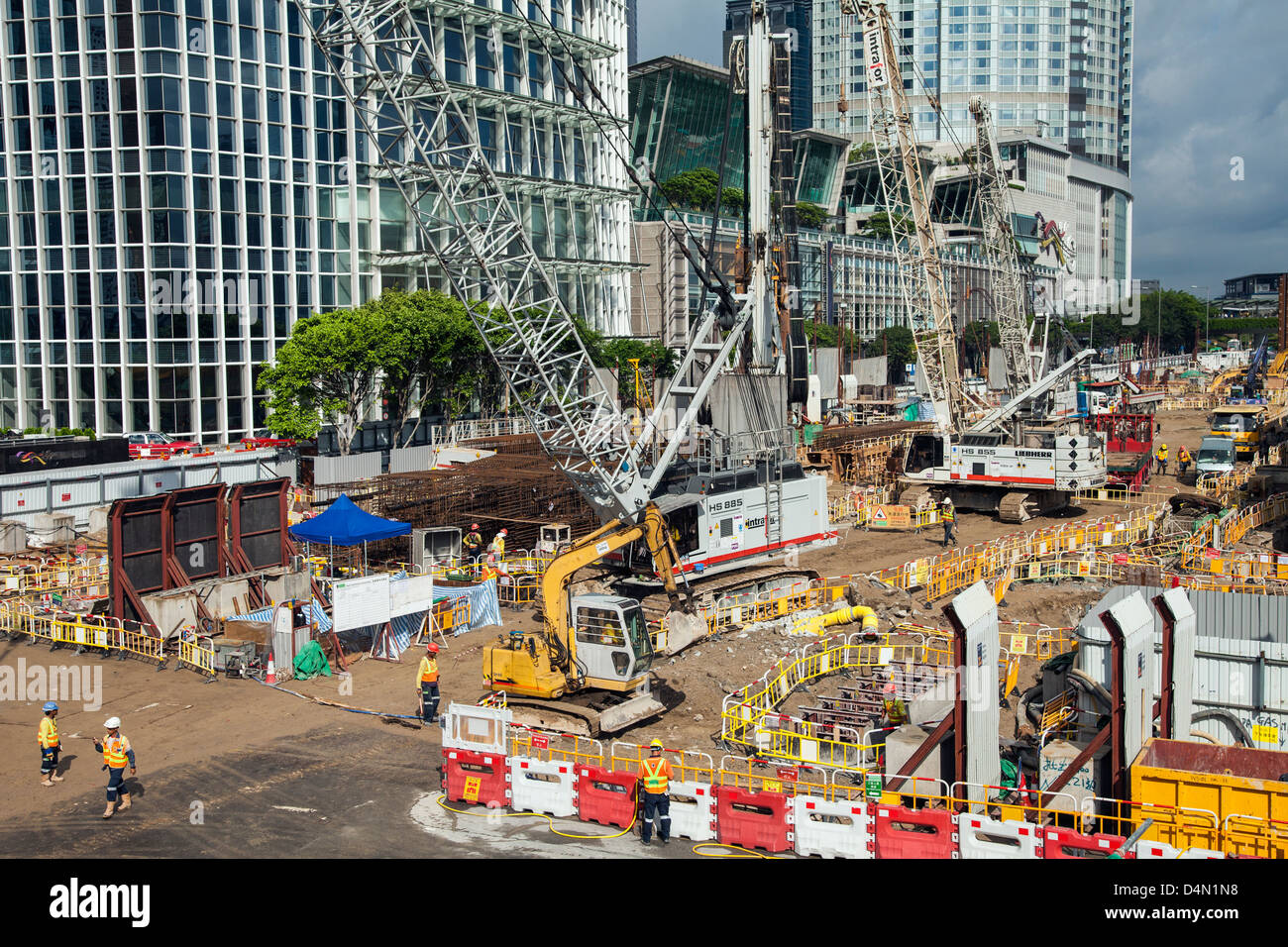 Construction and skyscrapers in Hong Kong Stock Photo - Alamy