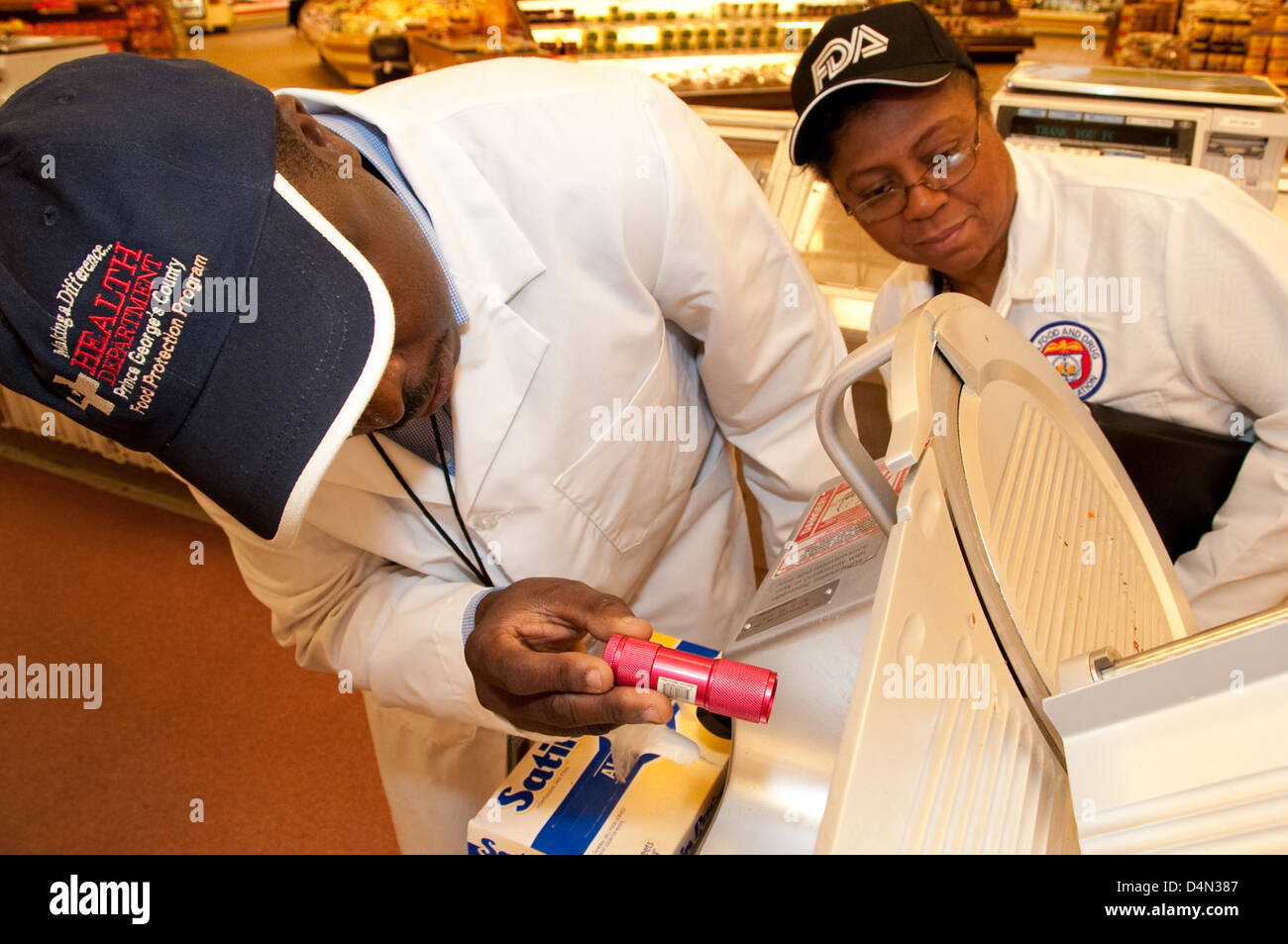 The FDA's Retail Food Cooperative Program 06, led by Cynthia Kunkel ...