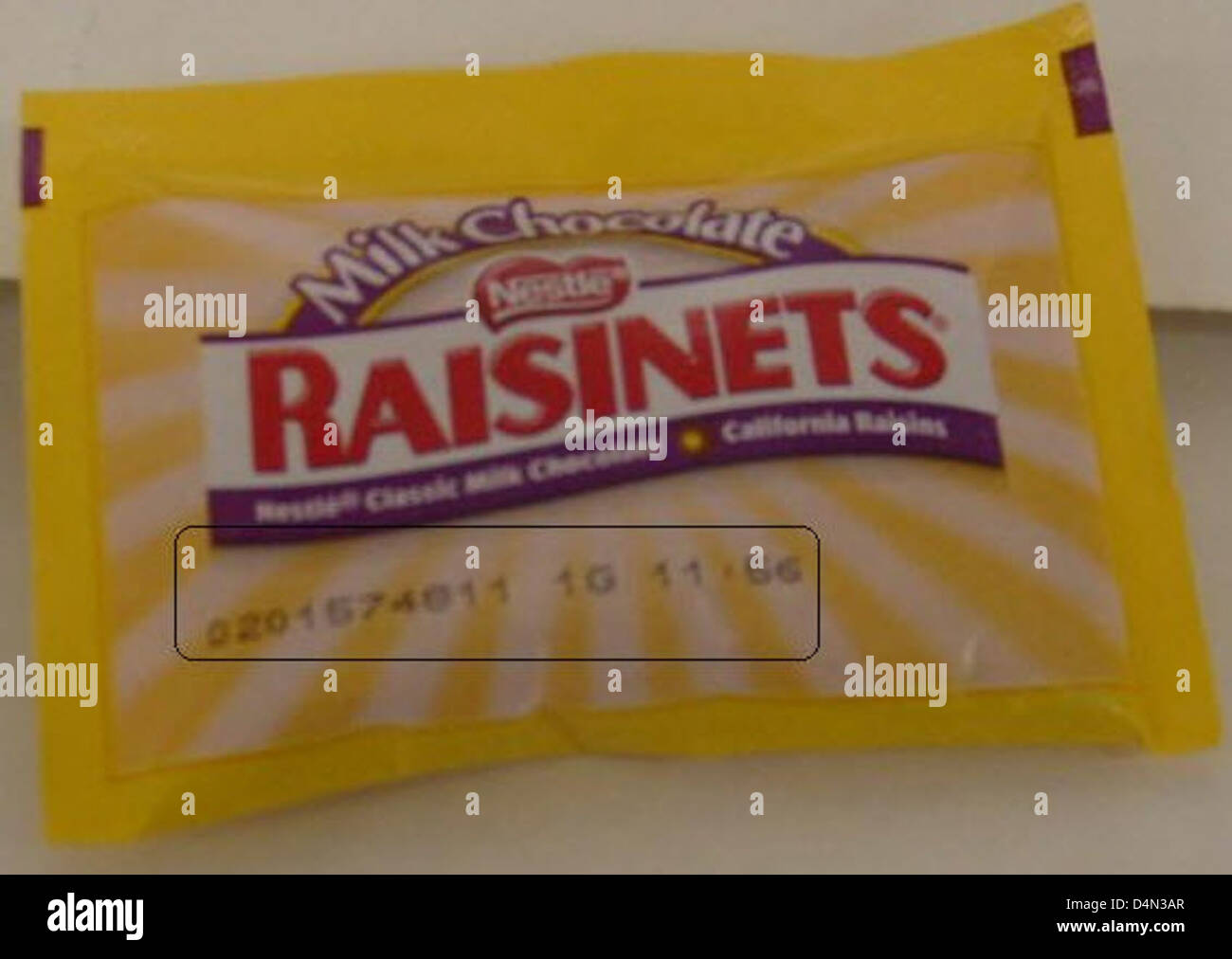 Raisinets hi-res stock photography and images - Alamy