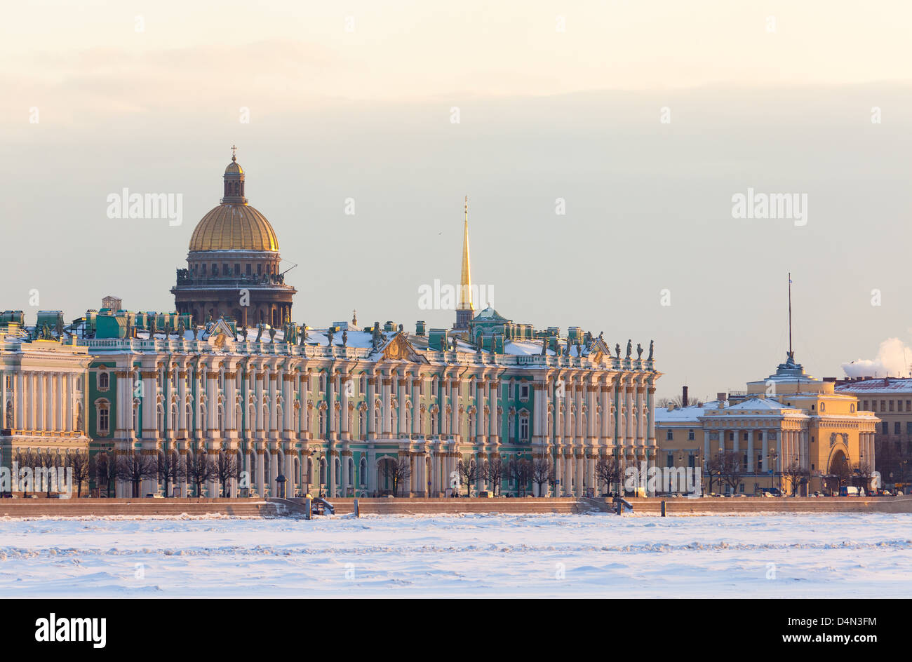 View of the Palace Embankment in St. Petersburg, Russia Stock Photo - Alamy