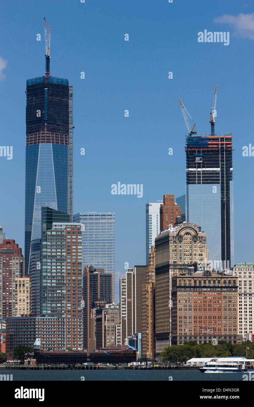 The new World Trade Centre under construction in New York Stock Photo ...
